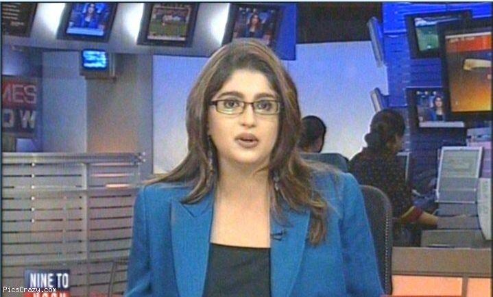 usefull web link for India: Cute Female News-anchors in INDIAN TV
