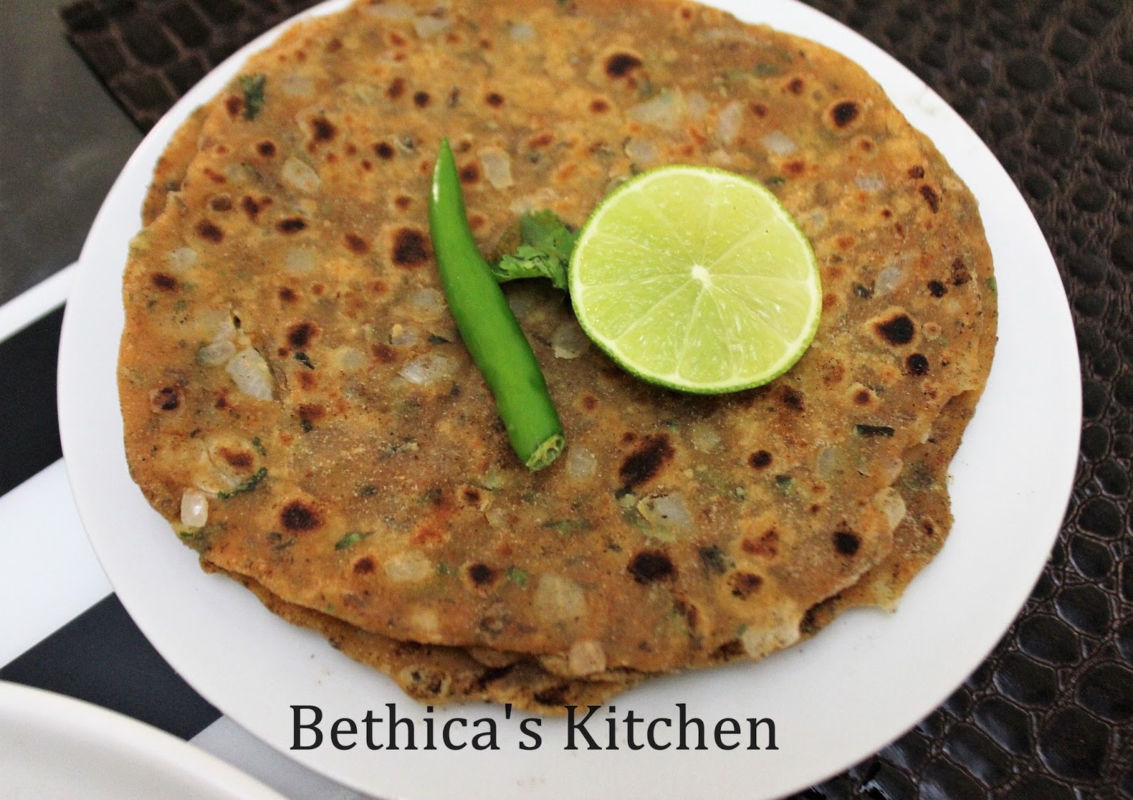 Bethica's Kitchen Flavours: Koki Roti - Sindhi Style