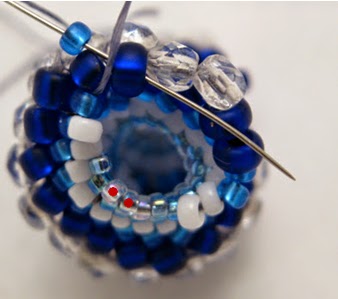 Alternating Cellini Spiral Bracelet Beadweaving Pattern - MyAmari