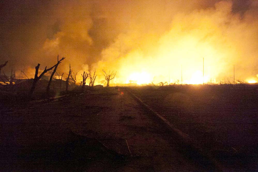 Petróleo Villa: Tragedia Refinería Amuay Venezuela (Fotos)