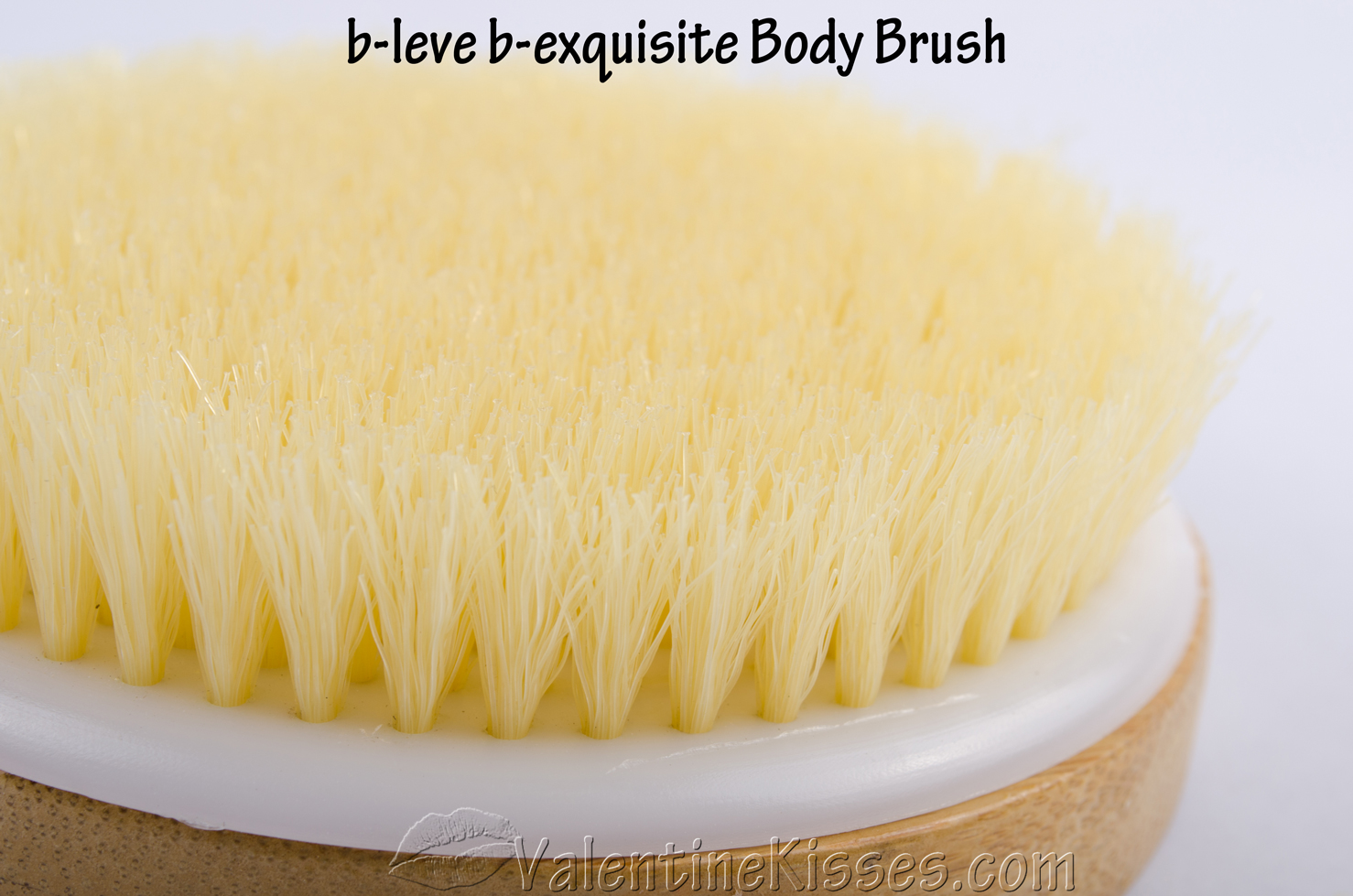 Valentine Kisses: b-leve b-exquisite Body Brush & b-vibrant ...