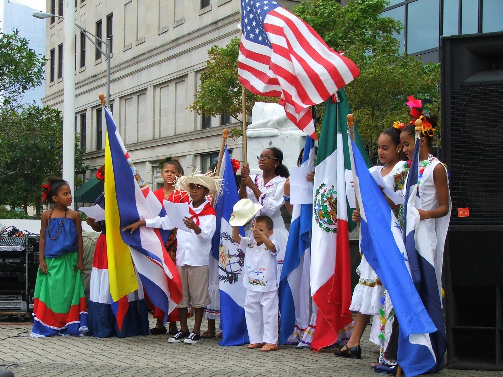 Celebración del Mes de la Herencia Hispana ~ .AC LATINOS609