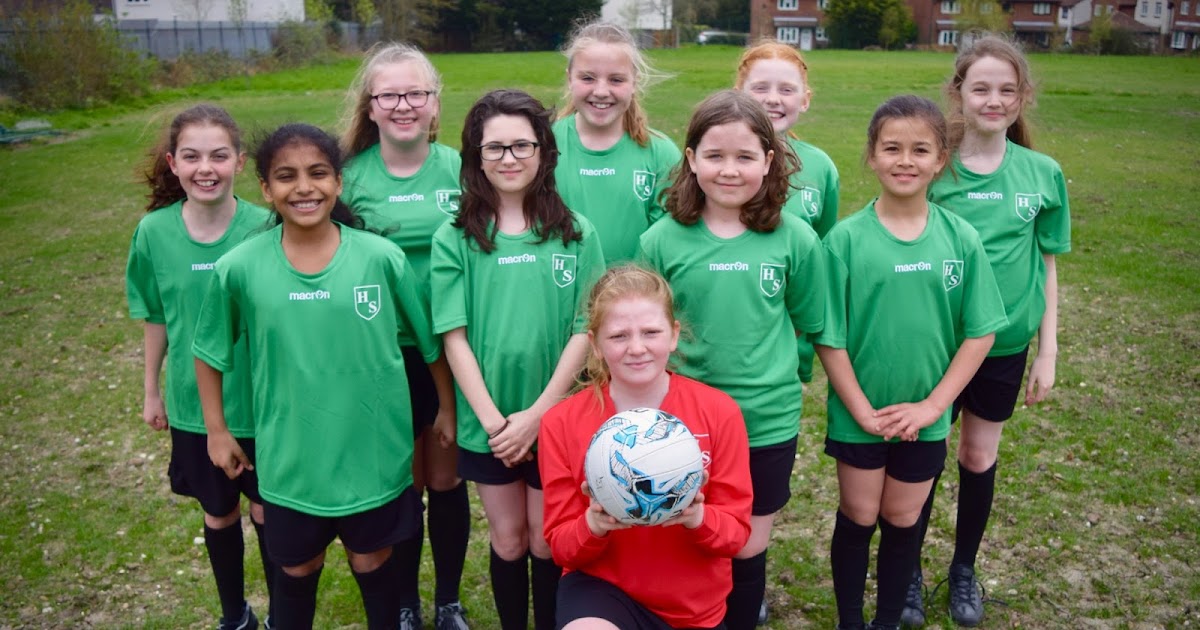 Hacton News: Girls' Football Team: New Kit