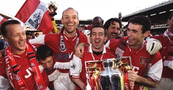 Premier League flashback - 1997/1998 review: Awesome Arsenal break ...