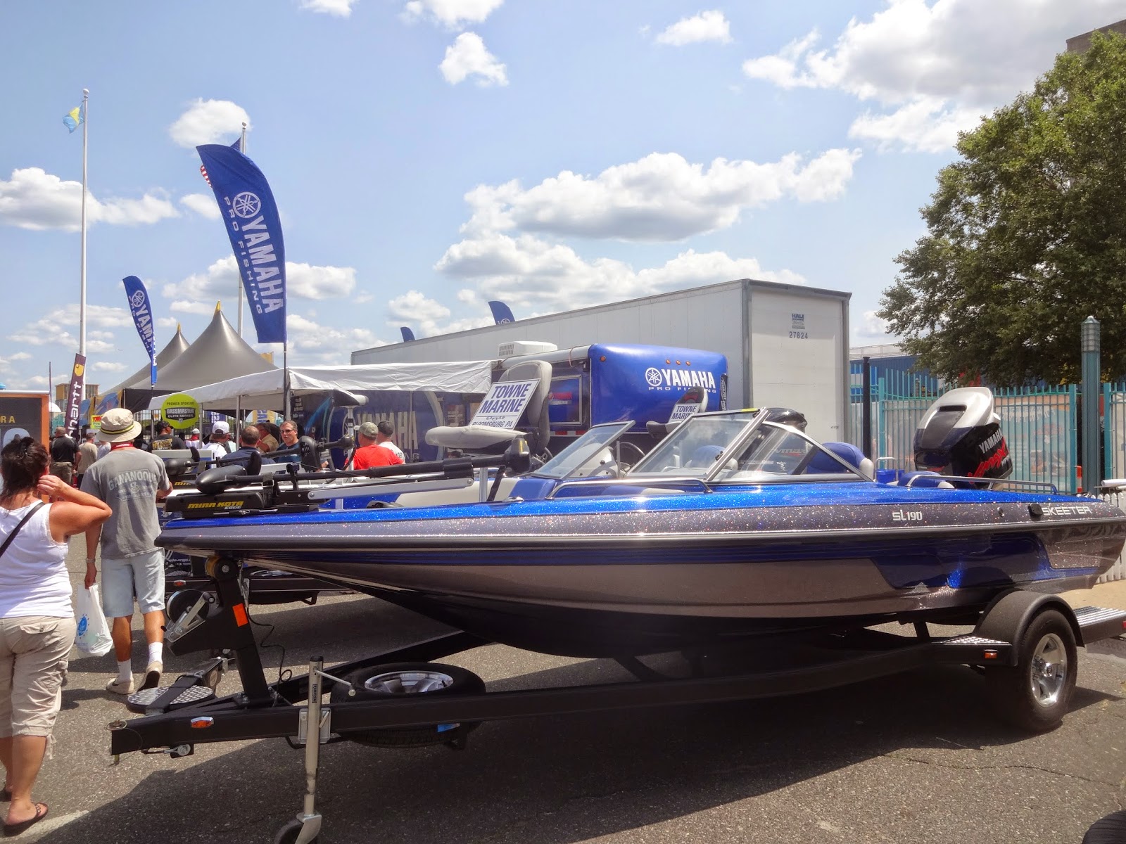 Extreme Philly Fishing: Bass Master Elite Series in the Big D. (August ...