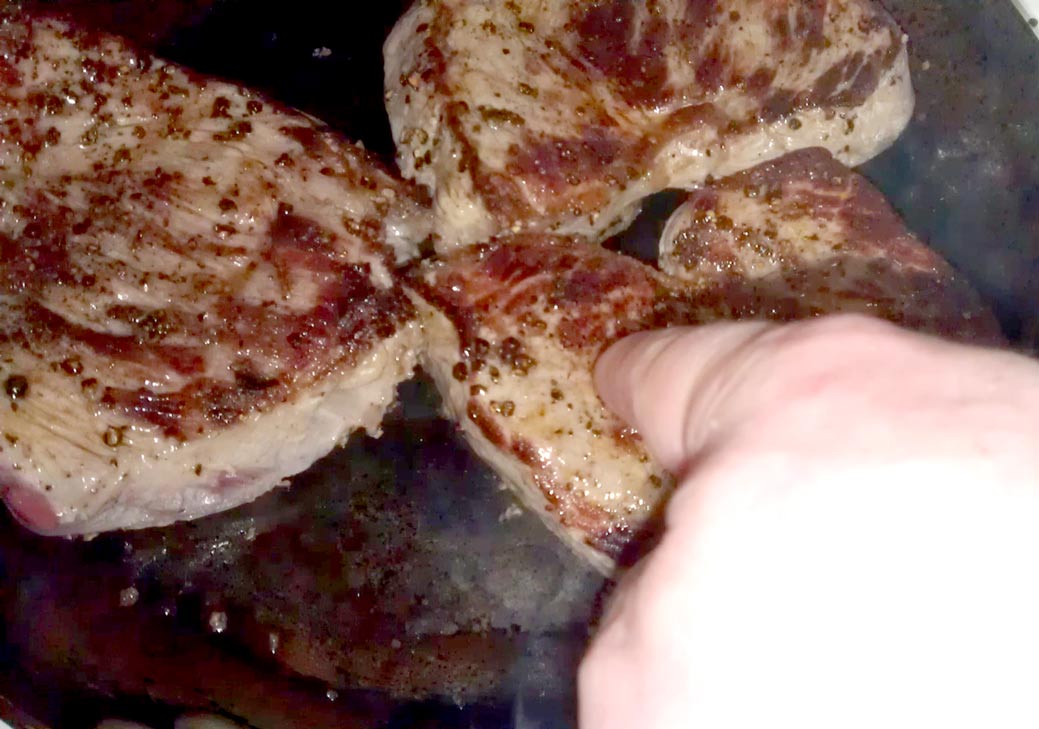 Le blog culinaire d'Eric: Cuisson d'un steak à la poèle