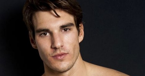 - All Natural & More: Celebration of Male Beauty