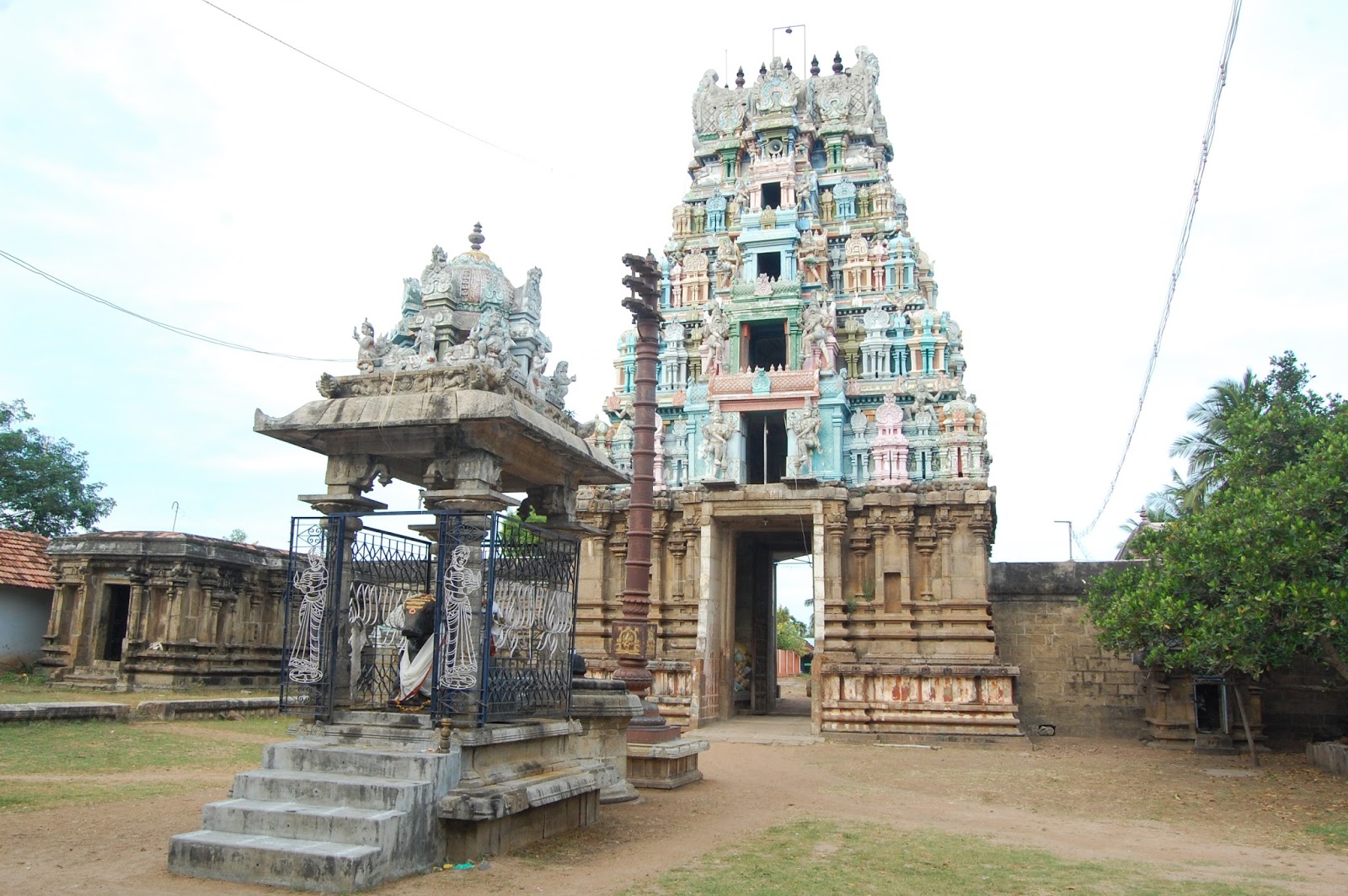 Tamilnadu Tourism: Thirupunavasal Siva Temple, Pudukottai