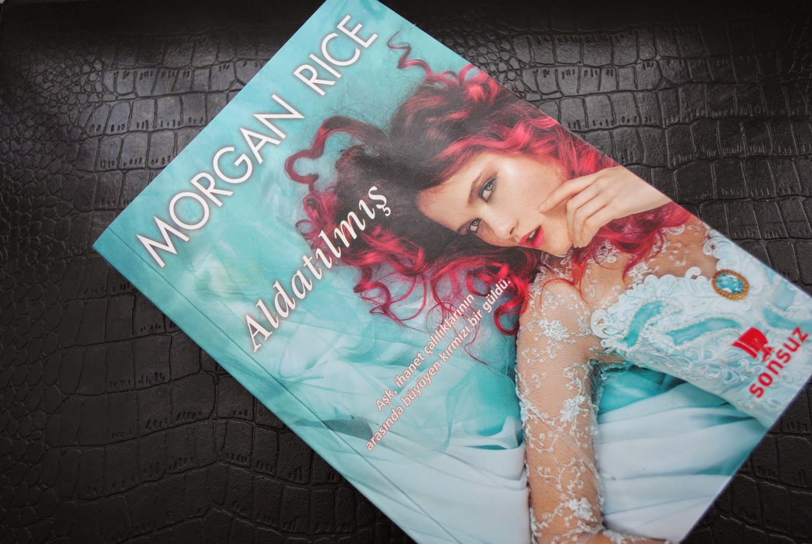 happy one day: Aldatılmış( Vampir mektupları 3. kitap ) - Morgan rice ...