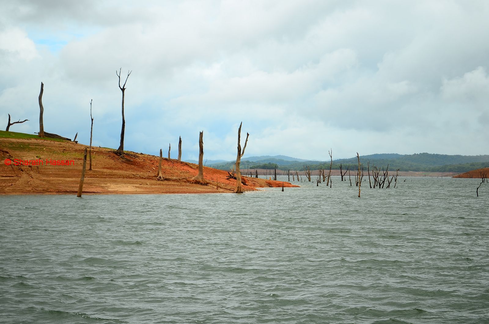Sharath Hassan A Travelling Photographer: Sigandur back water and ...