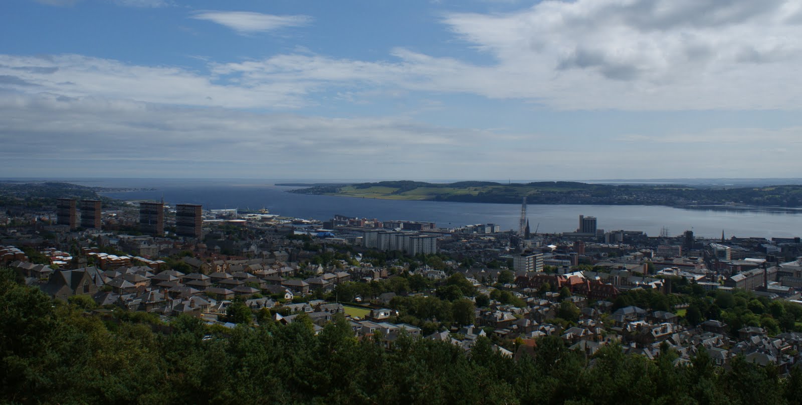 Tour Scotland: Tour Scotland Photograph and Video Panorama Dundee