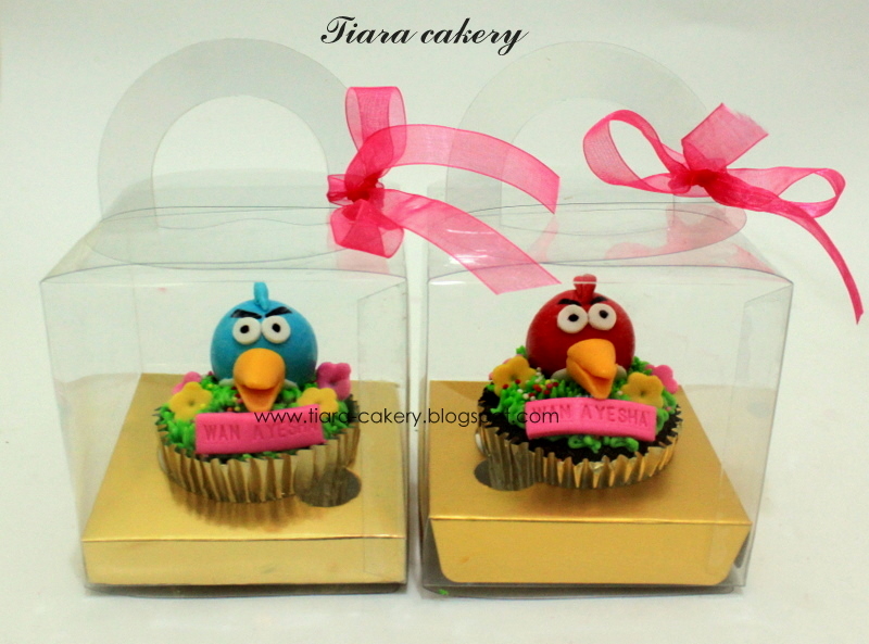 Tiara Cakery