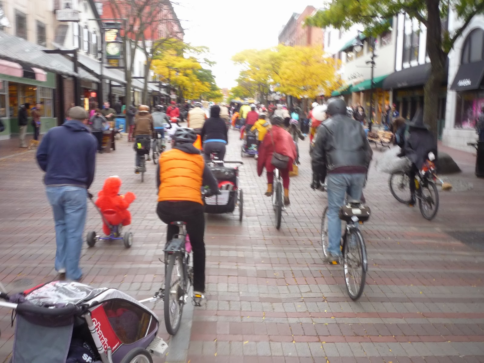 Halloween Bike Ride Photos, Burlington, Vermont 2013. | South ...
