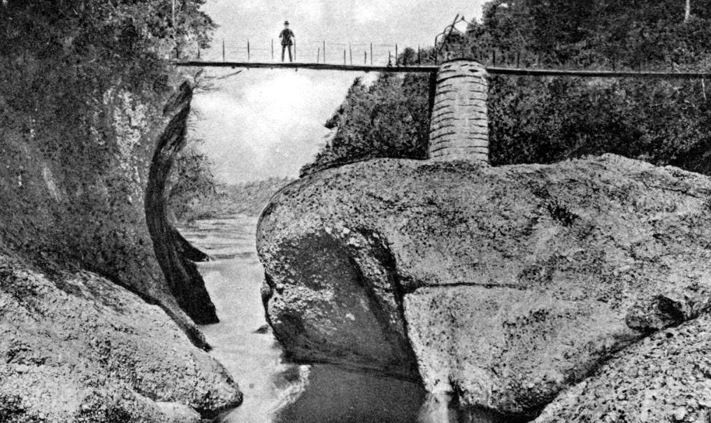 Tour Scotland: Old Photograph Loups Bridge Edzell Scotland