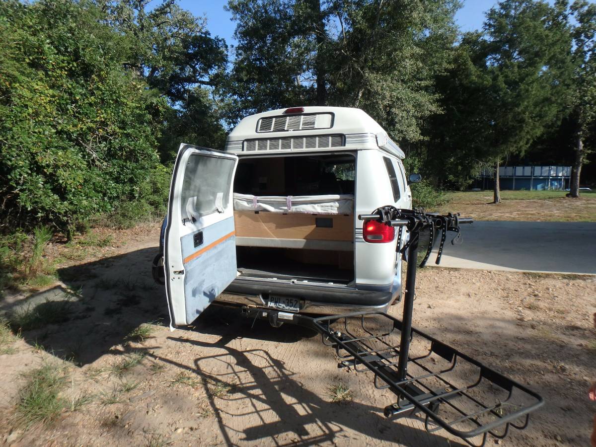 Out Of Step: Class B Camper Van Dodge Roadtrek 190 Versatile - $10000 ...