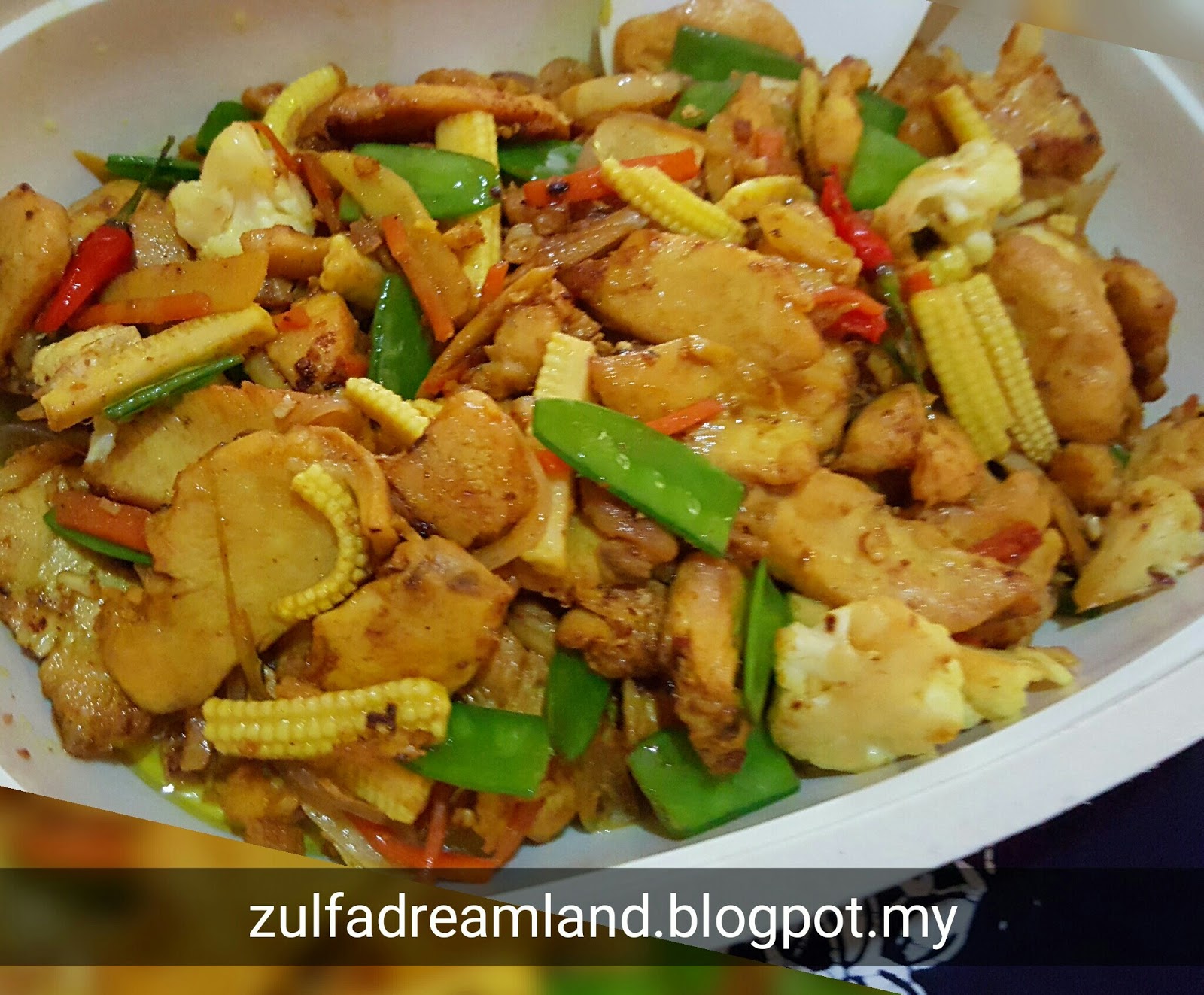 ZULFAZA LOVES COOKING: Ayam goreng kunyit