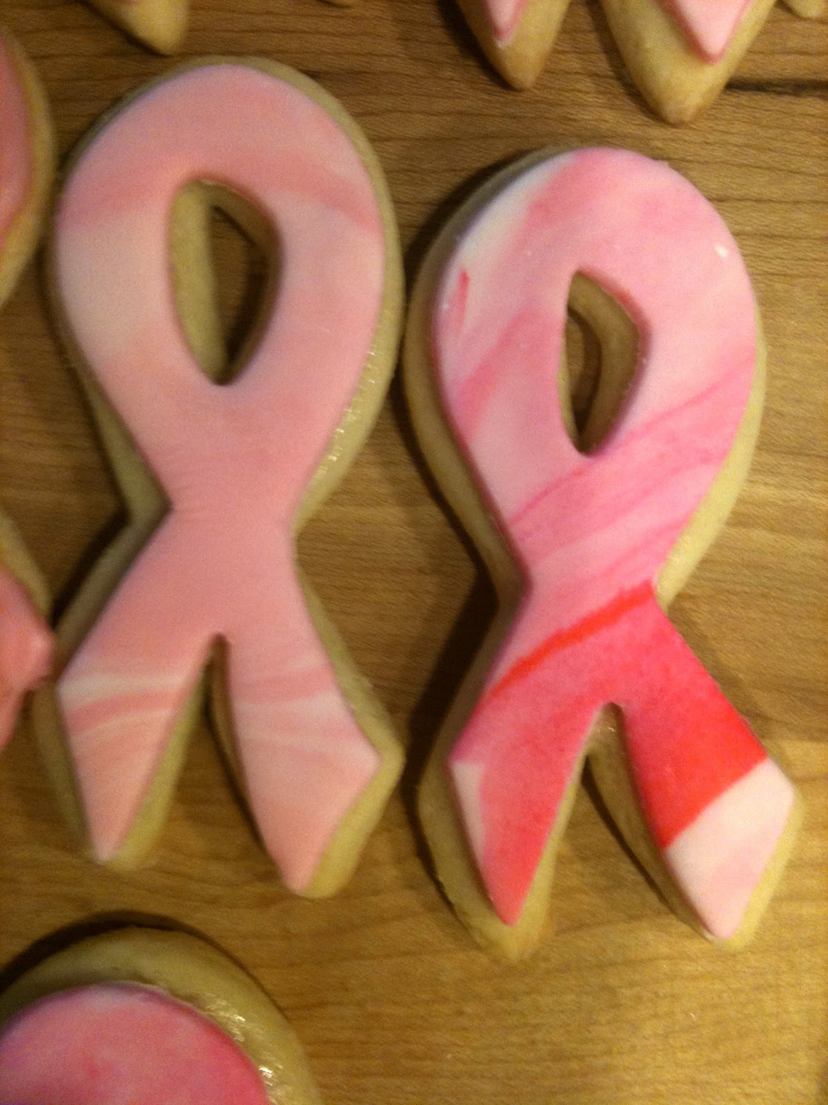 annie bakes and makes: Pink Breast Cancer Ribbon Cookies