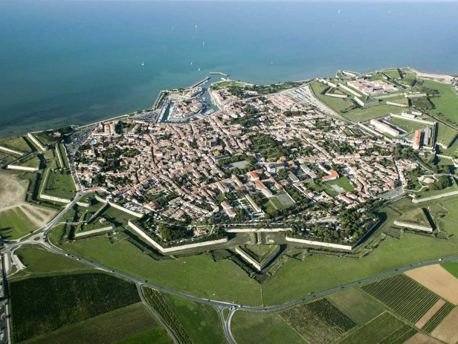 Patrimonio de la Humanidad: Fortificaciones de Vauban. Francia 2008