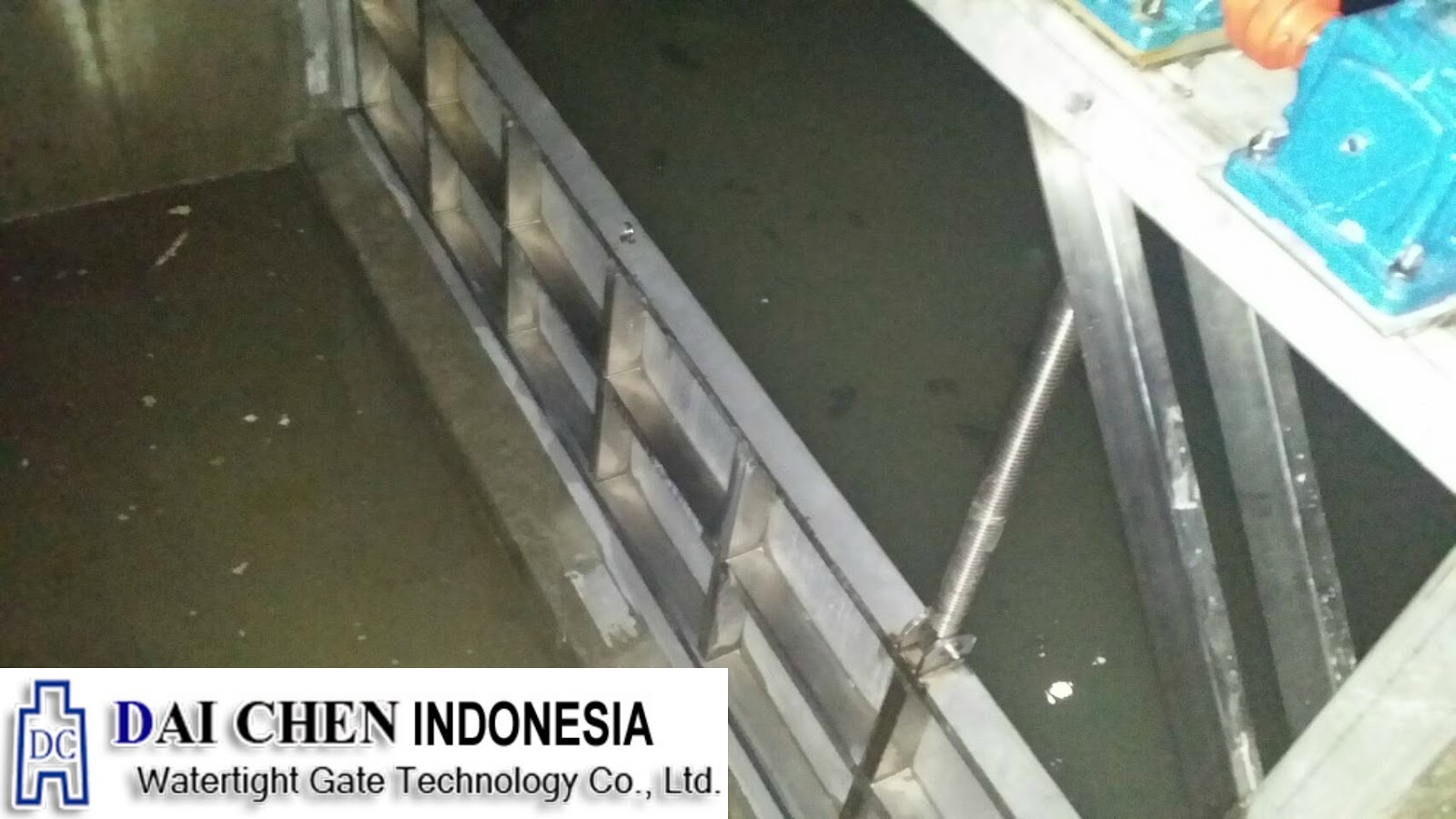 Flood Gate Daichen Indonesia: Pemasangan Pintu air sebagai penahan ...