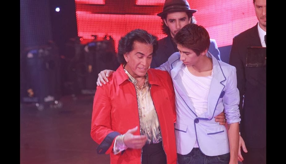 Nuestro Ejército en video: "La Voz Perú": Daniel Lazo se alza como ...