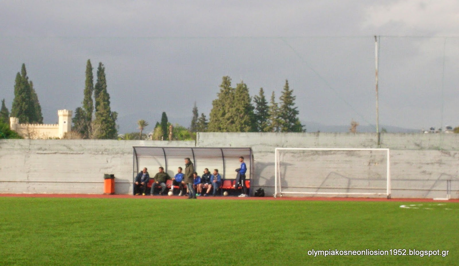 Olympiakos liosion f.c: ΝΙΚΗ ΤΟΥ ΟΛΥΜΠΙΑΚΟΥ ΣΤΟ ΦΙΛΙΚΟ ΓΙΑ ΦΙΛΑΝΘΡΩΠΙΚΟ ...