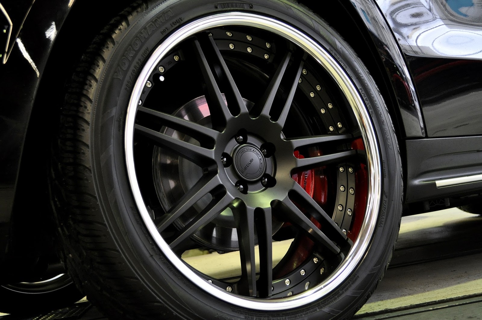 Mercedes-Benz X166 GLS350d on R21 WORK GNOSIS GR202 | BENZTUNING