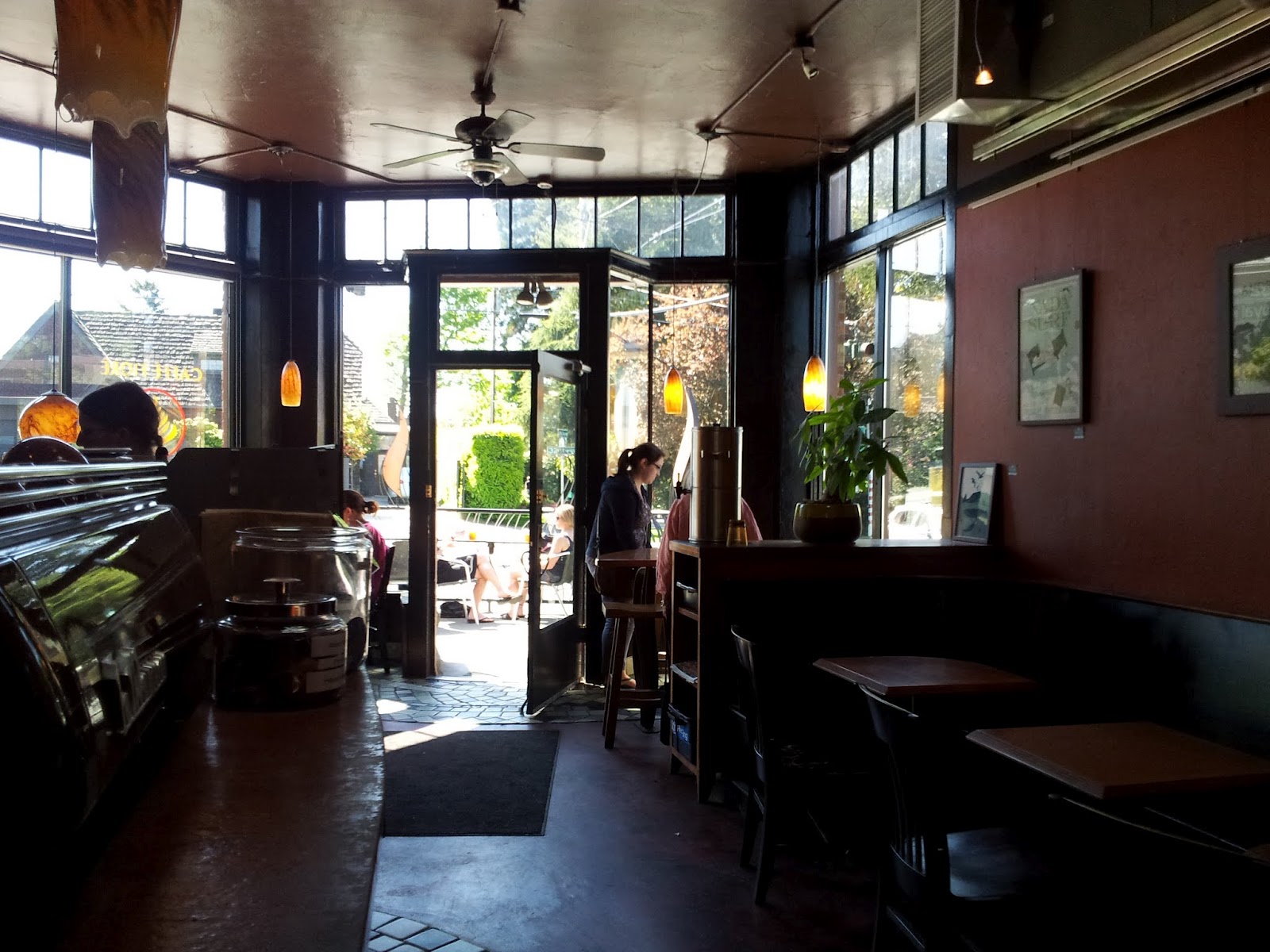 SeattleFlyerGuy's All-Purpose Travel Blog: Top 15 Seattle Coffee Shops ...