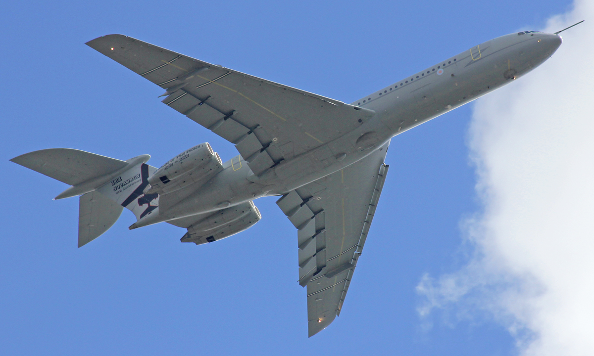 Birmingham Airport Photo Blog: Monday 29 July 2013 - RAF VC10 C1K XR808 ...