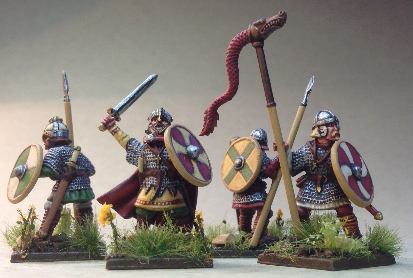 Wargames Figures of Steel Eel Studios: 28mm Gripping Beast Saxon Thegn ...