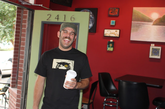 Street Style SACRAMENTO: Java Lounge LIVES!