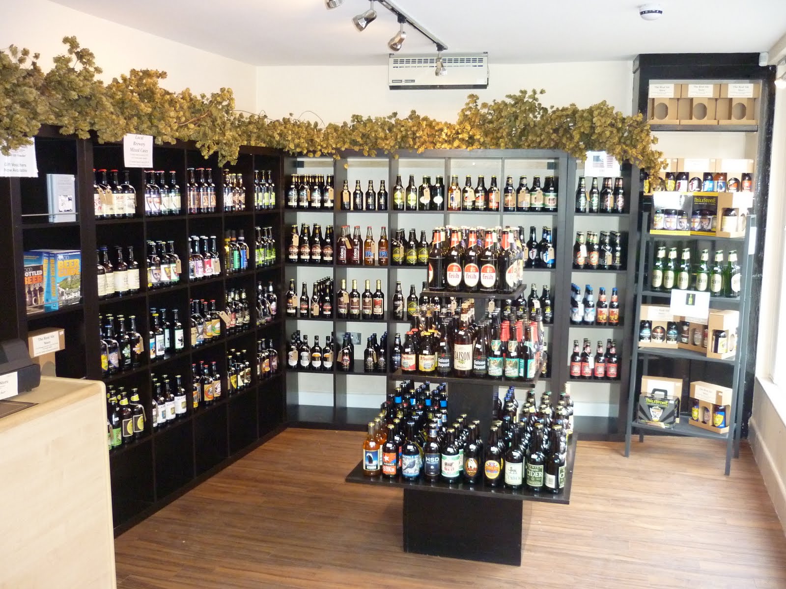 The Bottled Beer Year: Newark's 'Real Ale Store' Is Online!