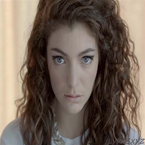 Lorde - Royals Song Lyrics with Video Clip | Latest Upcoming New Music ...
