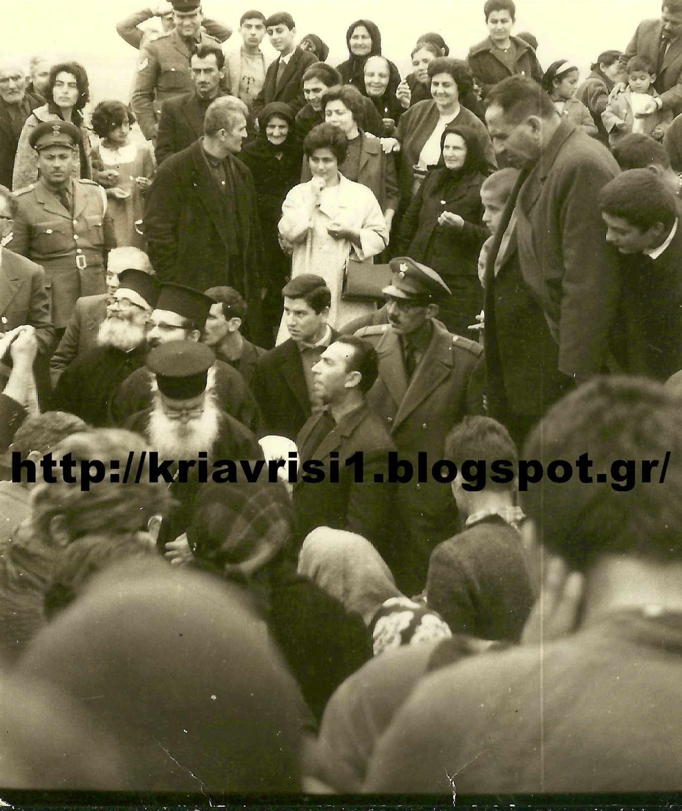 ΠΑΛΙΑ ΚΡΥΑ ΒΡΥΣΗ . Η ιστορία του τόπου μας μέσα από φωτογραφίες ...