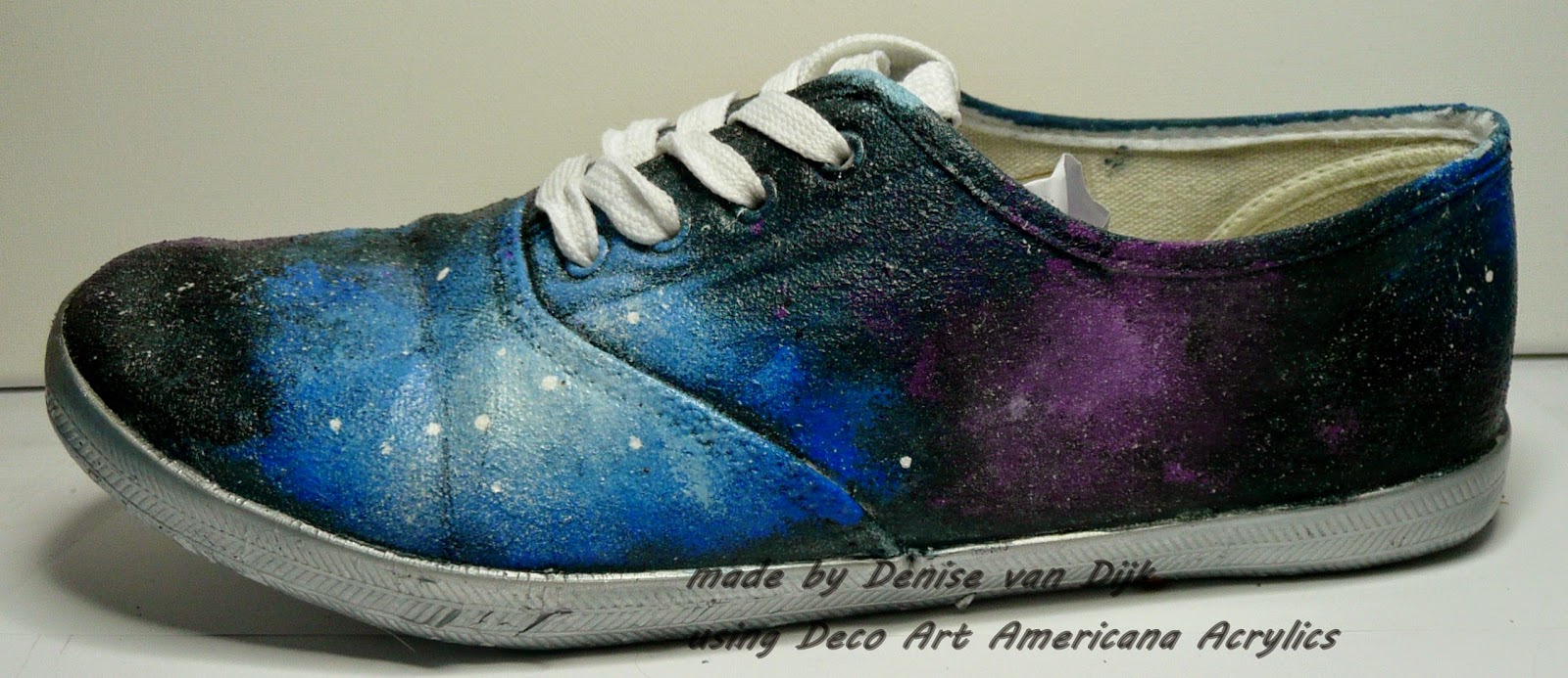 MONIQUE'S PRETTY DARK ART: Galaxy shoes