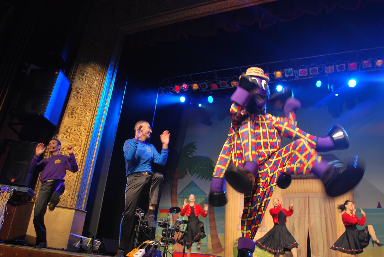 Serenity: The Wiggles-live concert and front row seats..........