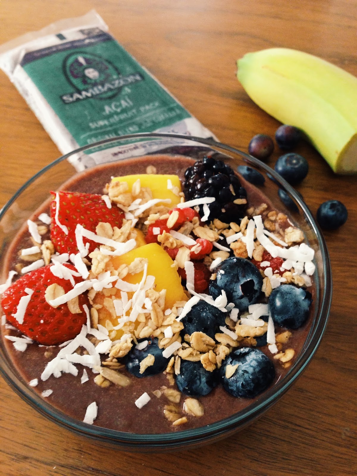 Acai Bowls - Leah Behr