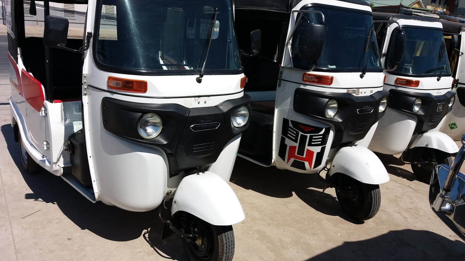 The Amazing Use Auto Rick Shaw: About The Using The Auto Rickshaws