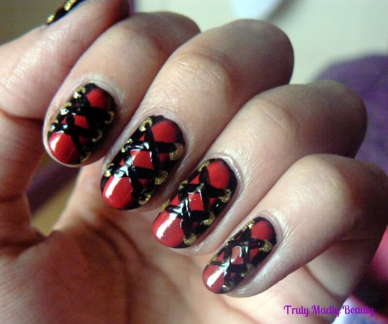 Truly Madly Beauty: NOTD - Corset Design Nails & Step By Step Tutorial!