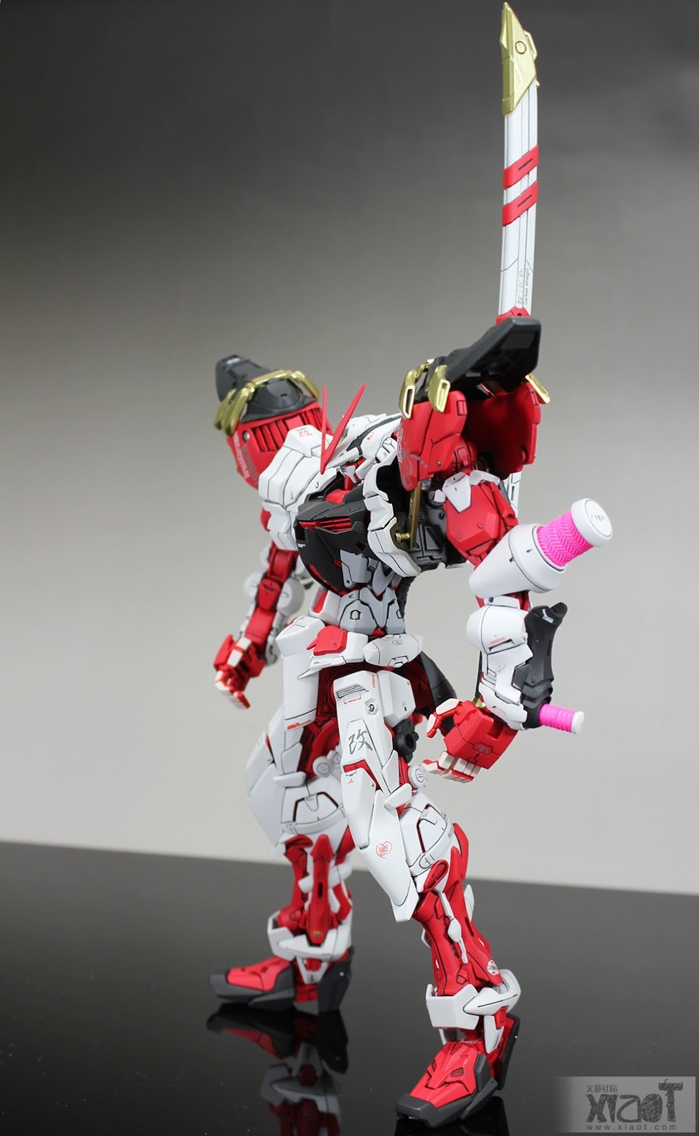 MG 1/100 MBF-P02 Astray Red Frame "Powered Red" Custom Build