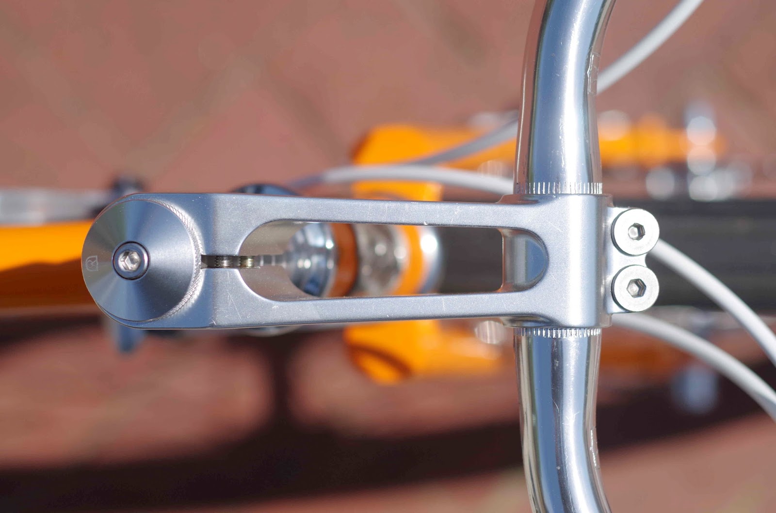 The Velo ORANGE Blog: Bike Build Ideas: Urban Day-Tripper