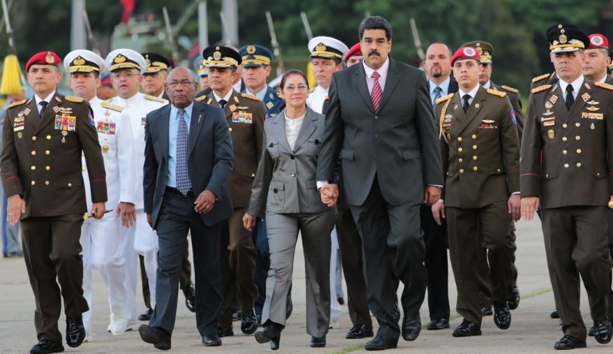 HistoriaActual: ¿MÁS PODER PARA MILITARES?