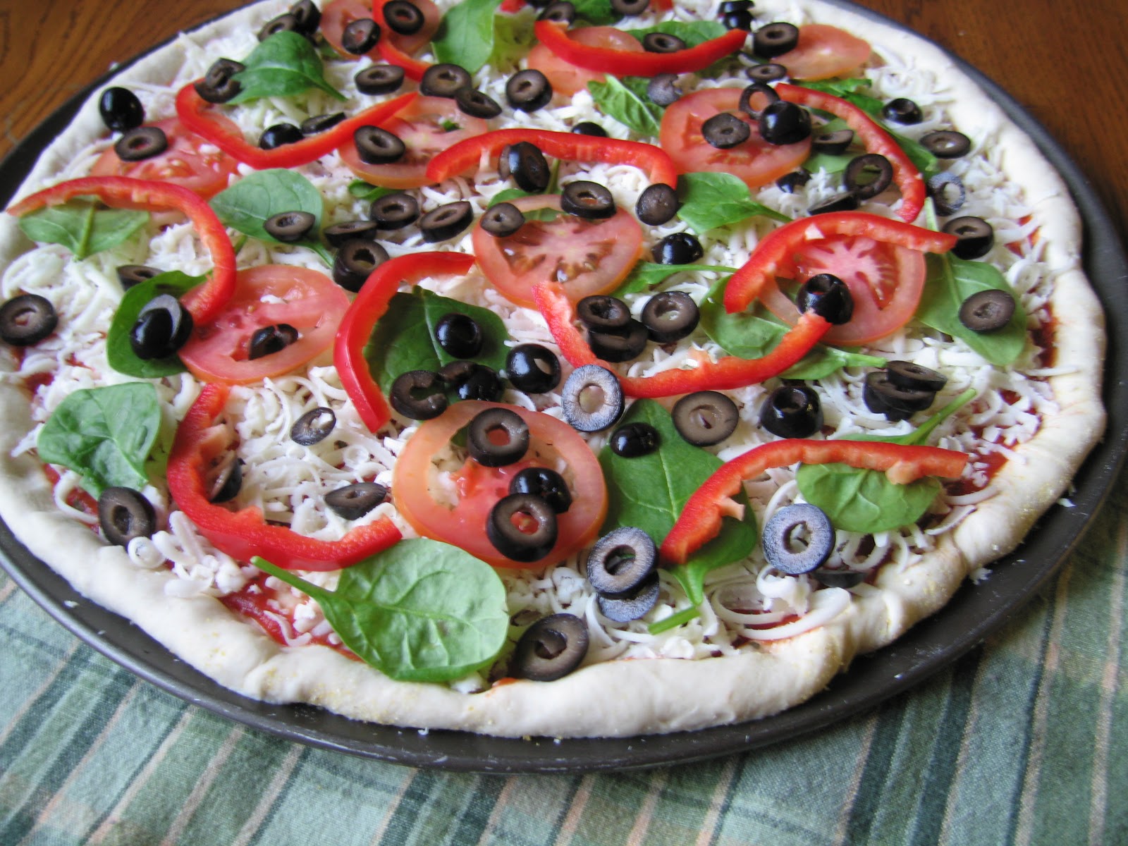 Candidly Kate: ˚recipe˚ Thin, Crispy Pizza Crust