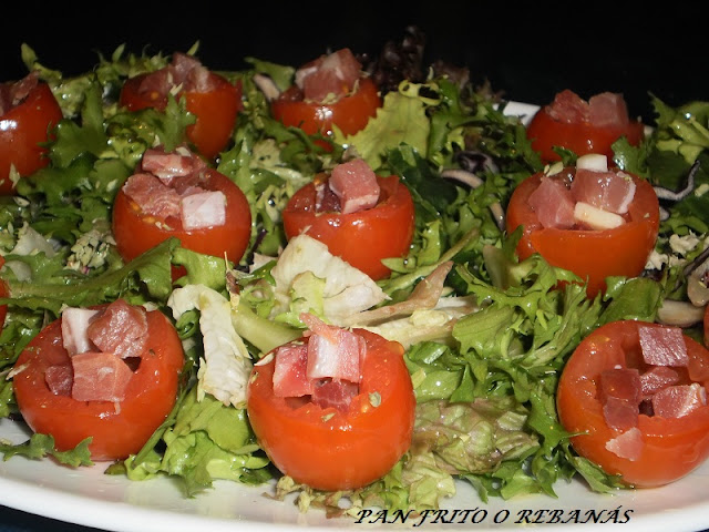PAN FRITO O REBANÁS: TOMATITOS RELLENOS DE JAMÓN