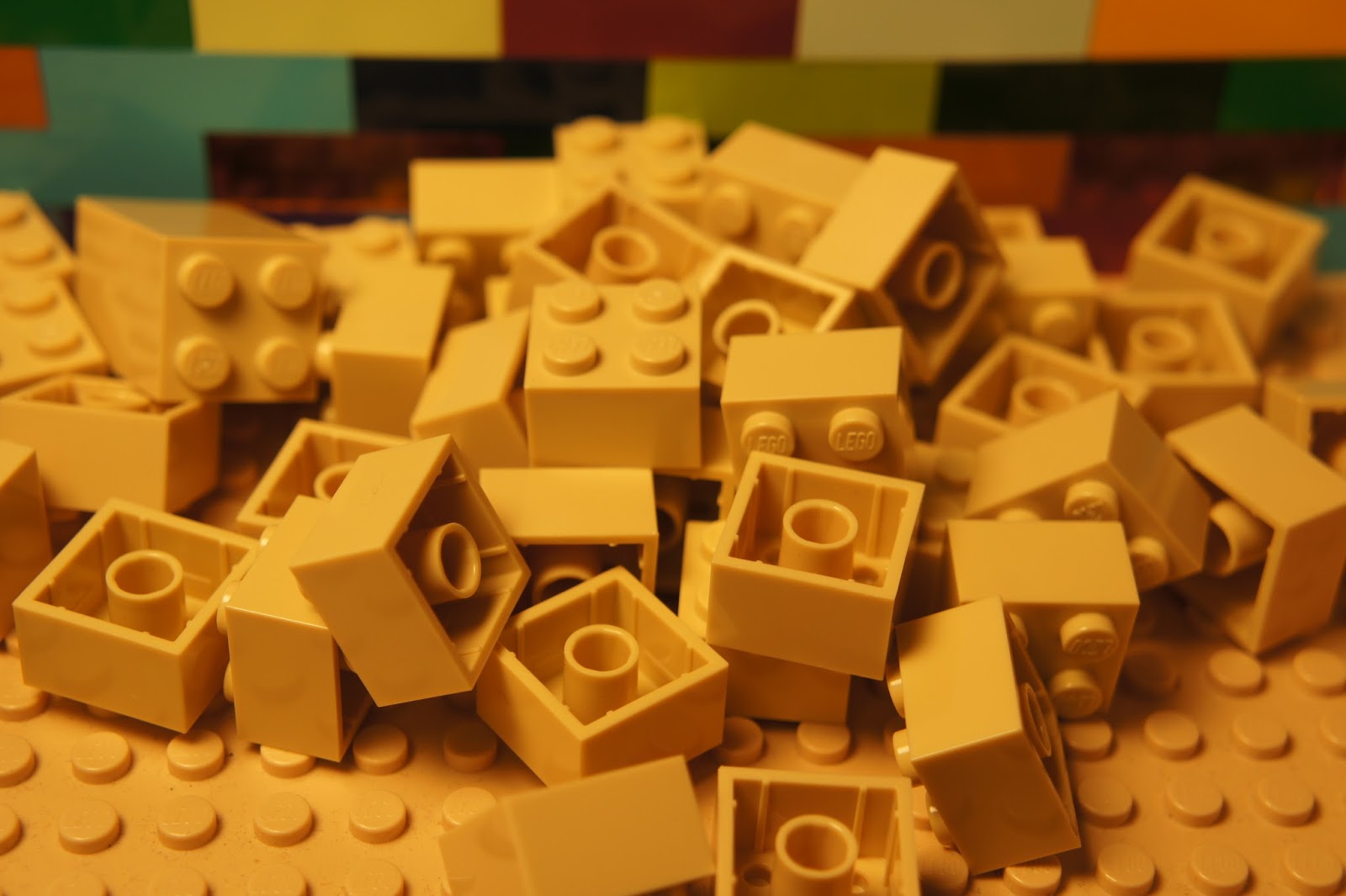 LEGO 3003 Beige 2x2 BRICKS 2 x 2 Building Blocks ~ stores.ebay.com ...