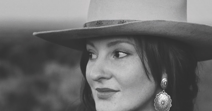 Jolene: The Country Music Blog: Album review: Frontier Lullaby by Alesa ...