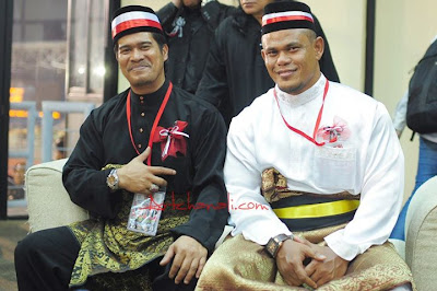 AyahBos dan Ayah Cik Ton