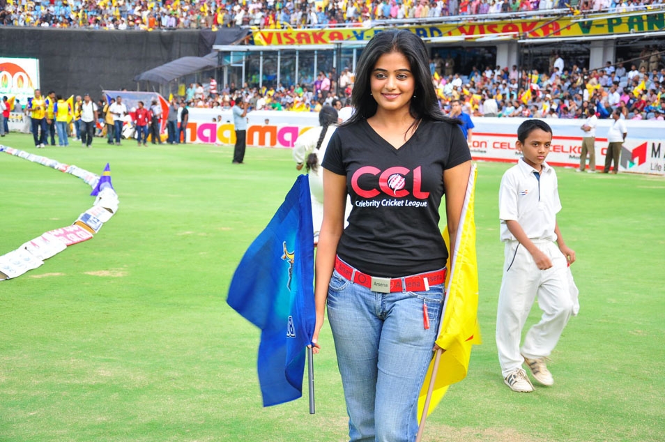Soyagam For Ever: Priyamani Stills At CCL