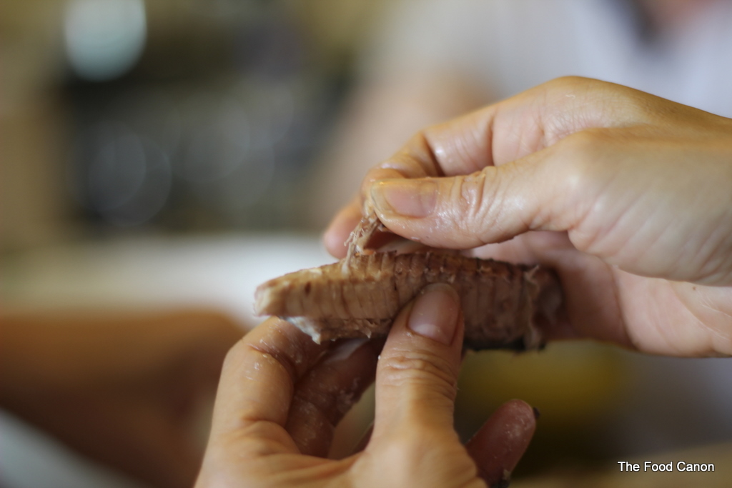 Auntie Ruby's Assam Laksa - 01 Preparing the Kembong Fish - The Food Canon