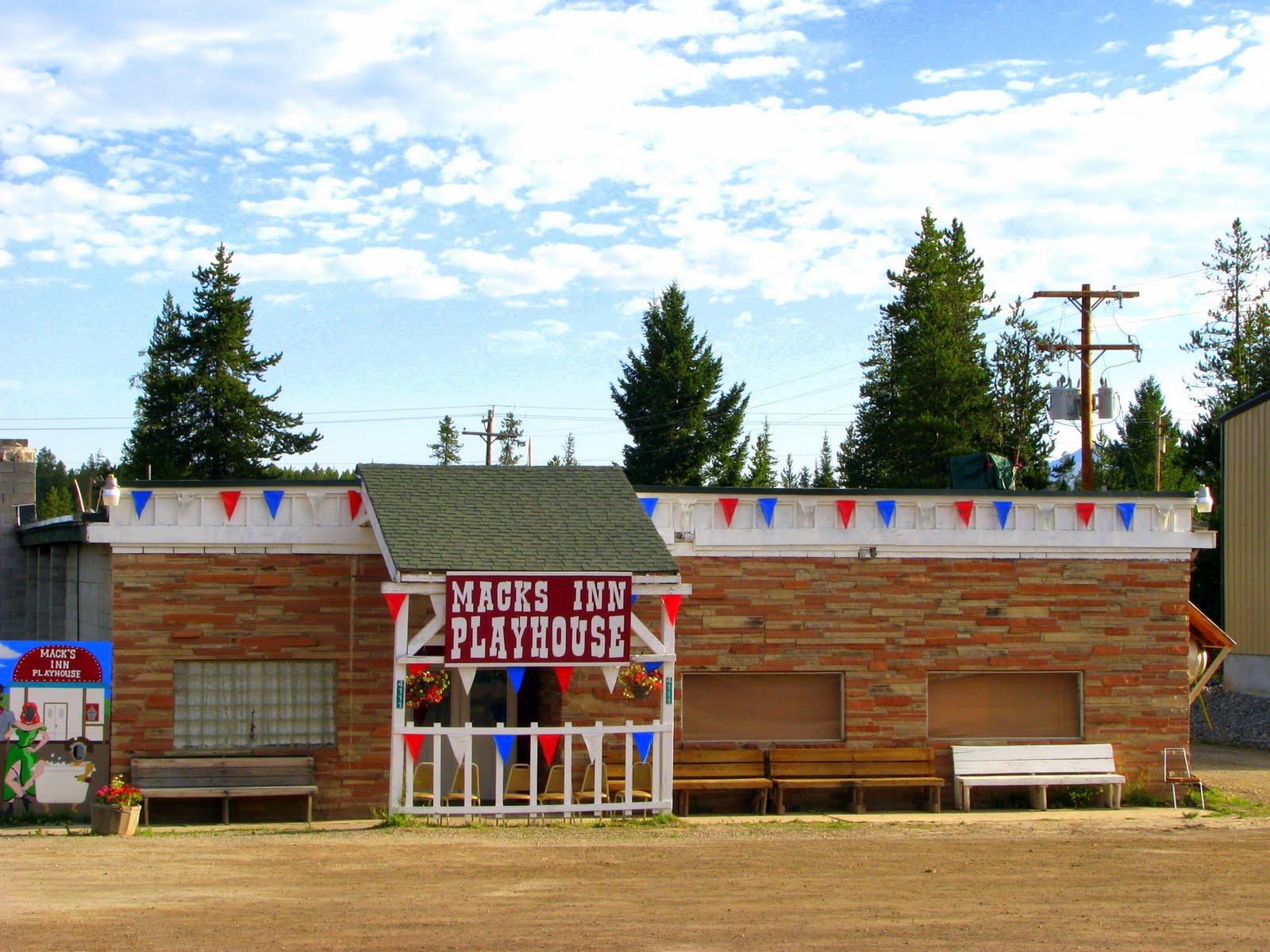 Keeping Focused: Mack's Inn Playhouse