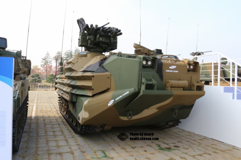 SNAFU!: KAAV with RWS & other pics from Seoul ADEX 2013.